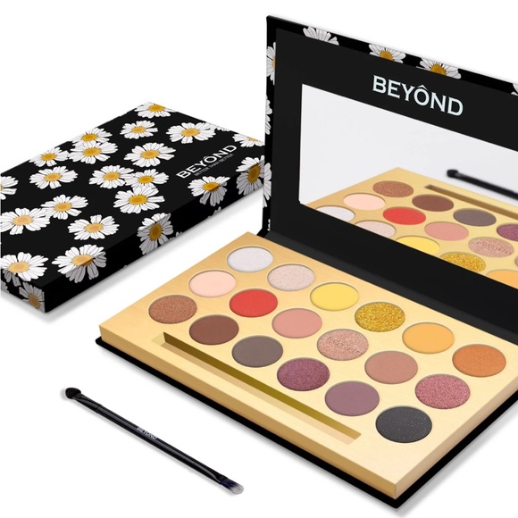 Beyond | Makeup | Beyond Daisy Eyeshadow Palette | Poshmark